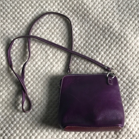 Vera Pelle | Bags | Vera Pelle Made In Italy Purple Leather Crossbody ...